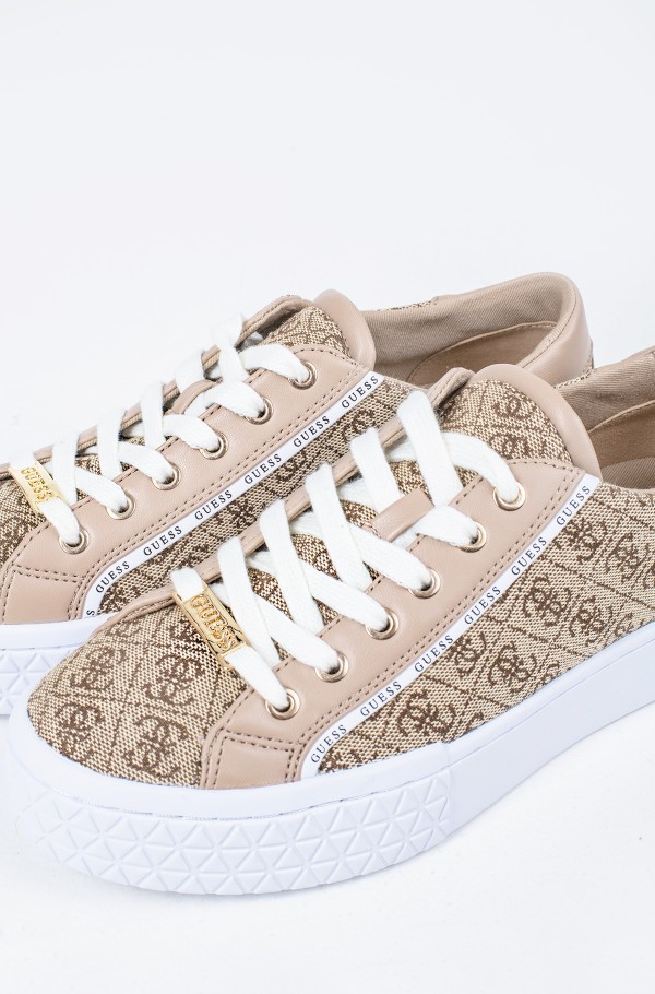 Guess | Denim Dream e-Veikals